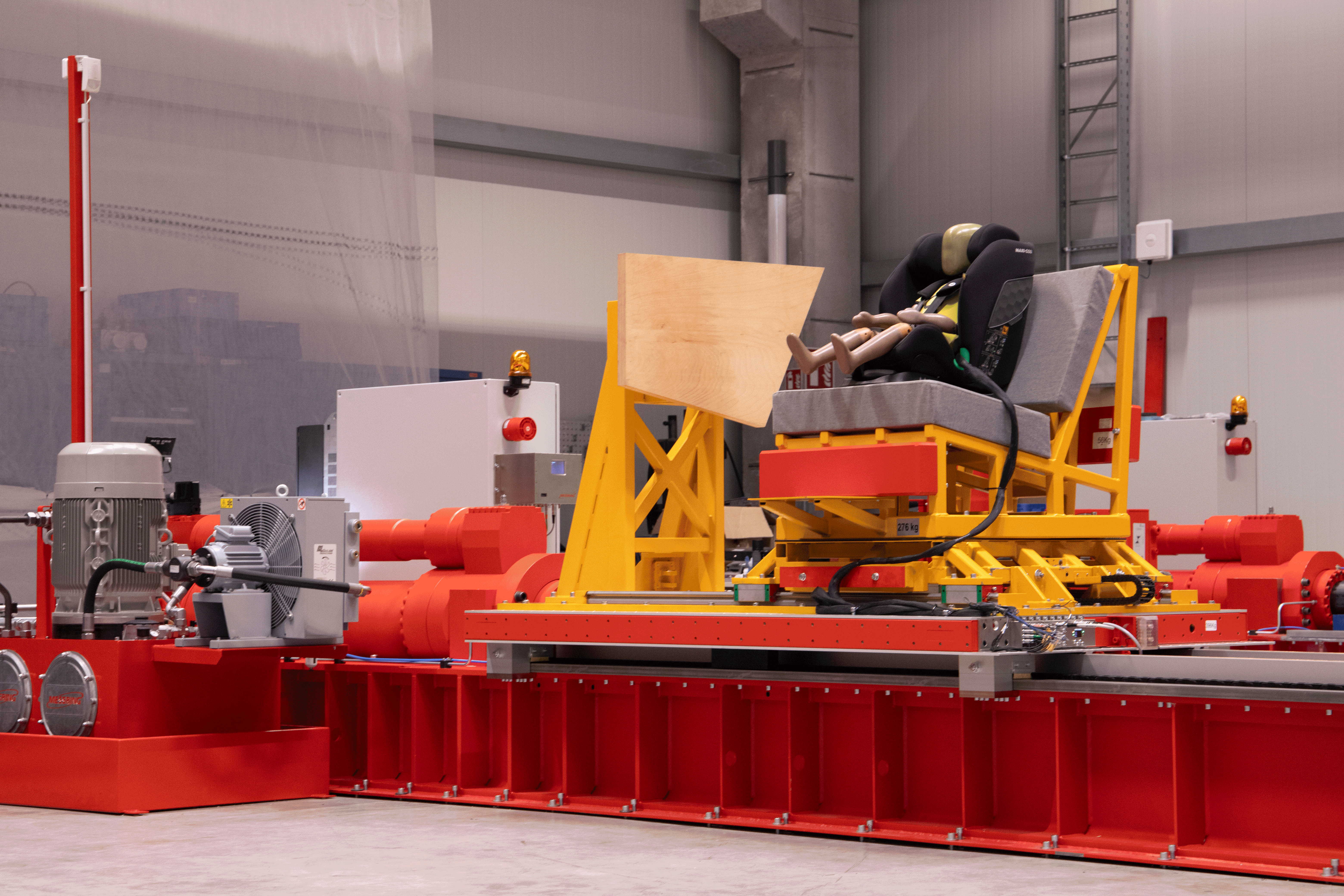 MESSRING now offers acceleration sled tests in-house - MESSRING GmbH